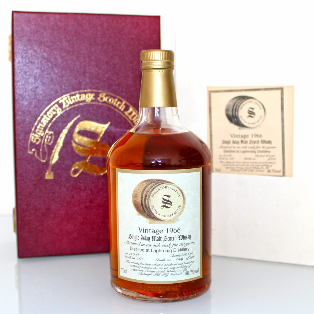 Laphroaig 1966 Signatory Vintage 30 Years | Whisky-Ankauf